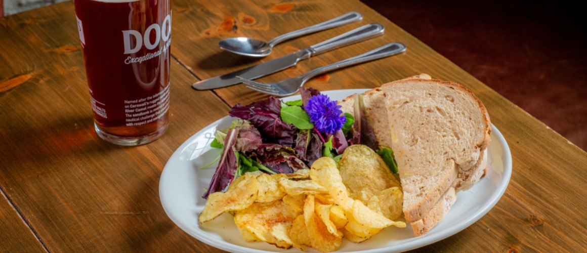 The George Hotel, Axminster, Ensuite Accommodation in Devon