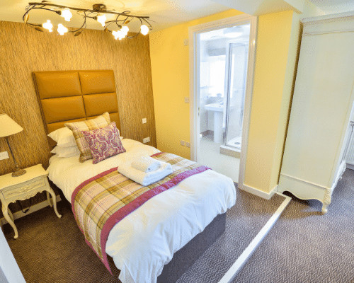 The George Hotel, Axminster, Ensuite Accommodation in Devon
